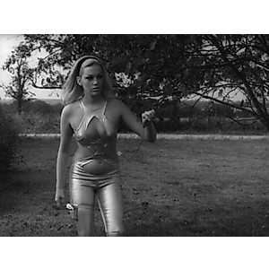 She Mob / The Girl from Pussycat [Blu-ray]