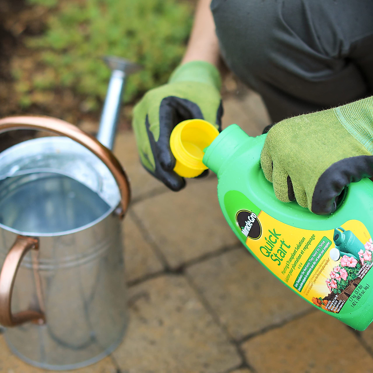 Quick Start - Planting and Transplant Solution 4-12-4, 1.42 L