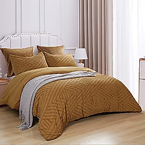 PHF Tufted Jacquard Comforter Sets Queen-3 Pieces Bed in A Bag Boho Comforter Set for Fall and Winter-Comfy Warm Textured Chenille Bedding Set Include Comforter and Pillow Shams, Light Caramel