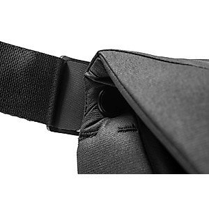 Peak Design Everyday Messenger V2 13L Black, Travel or Photo Carry with Laptop Sleeve (BEDM-13-BK-2)