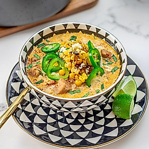 GtPet Dinnerware Black & White Medallion Stoneware, 12 Piece Set