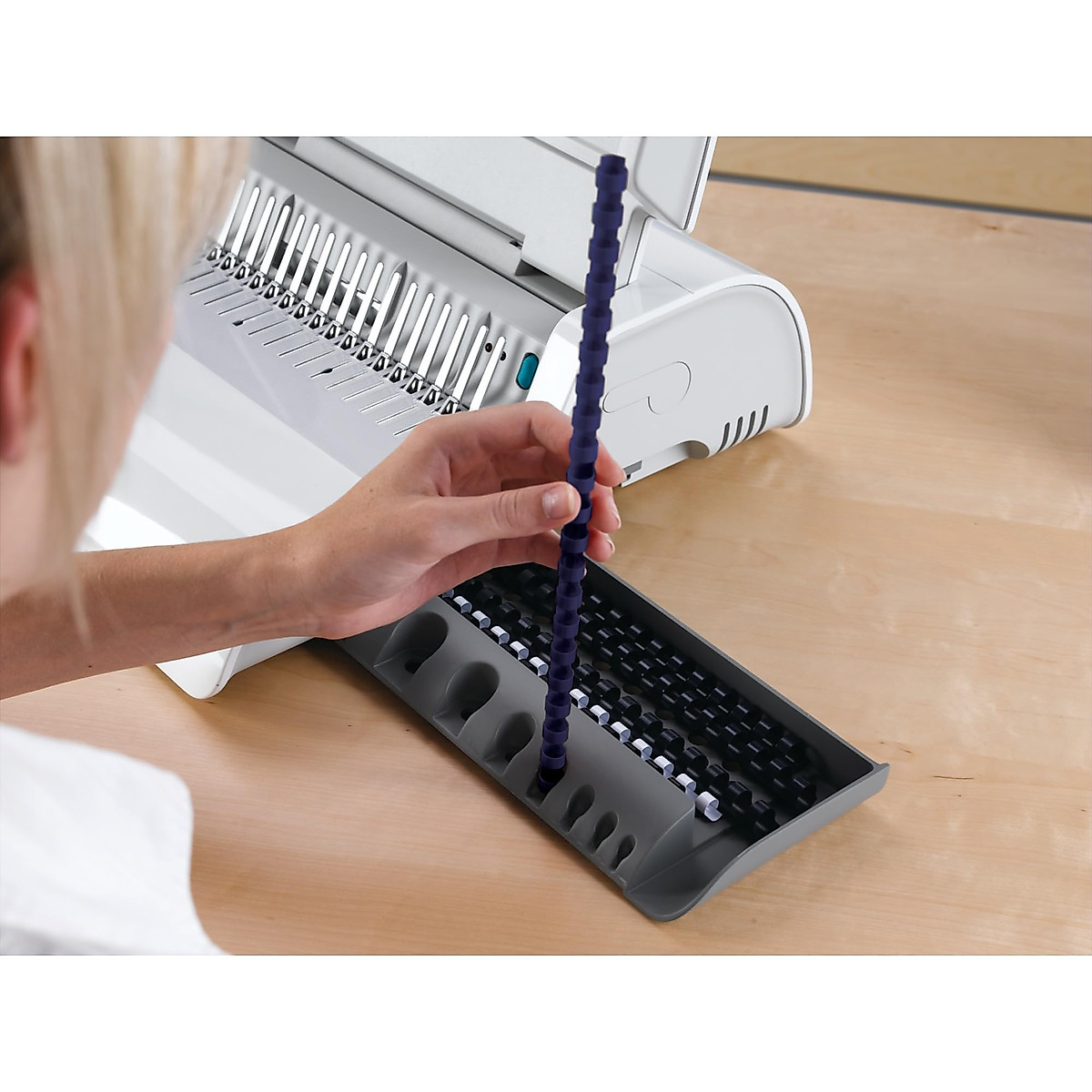 Fellowes 5006801-99 Binding Machine Pulsar+ Comb Binding (5006801)