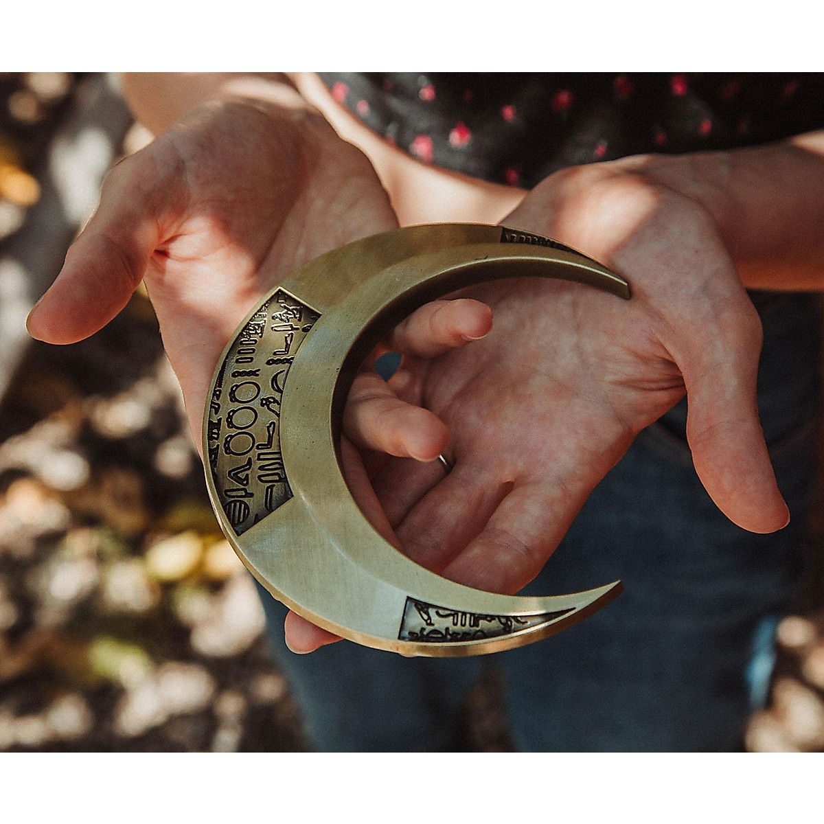 Marvel Studios Moon Knight Crescent Blade Replica Limited Edition Enamel Pin Exclusive