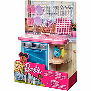 Barbie Indoor Furniture Playset, Kitchen Dishwasher with Working Door and Pull-Out Tray, Plus Dishes and Washing Accessories