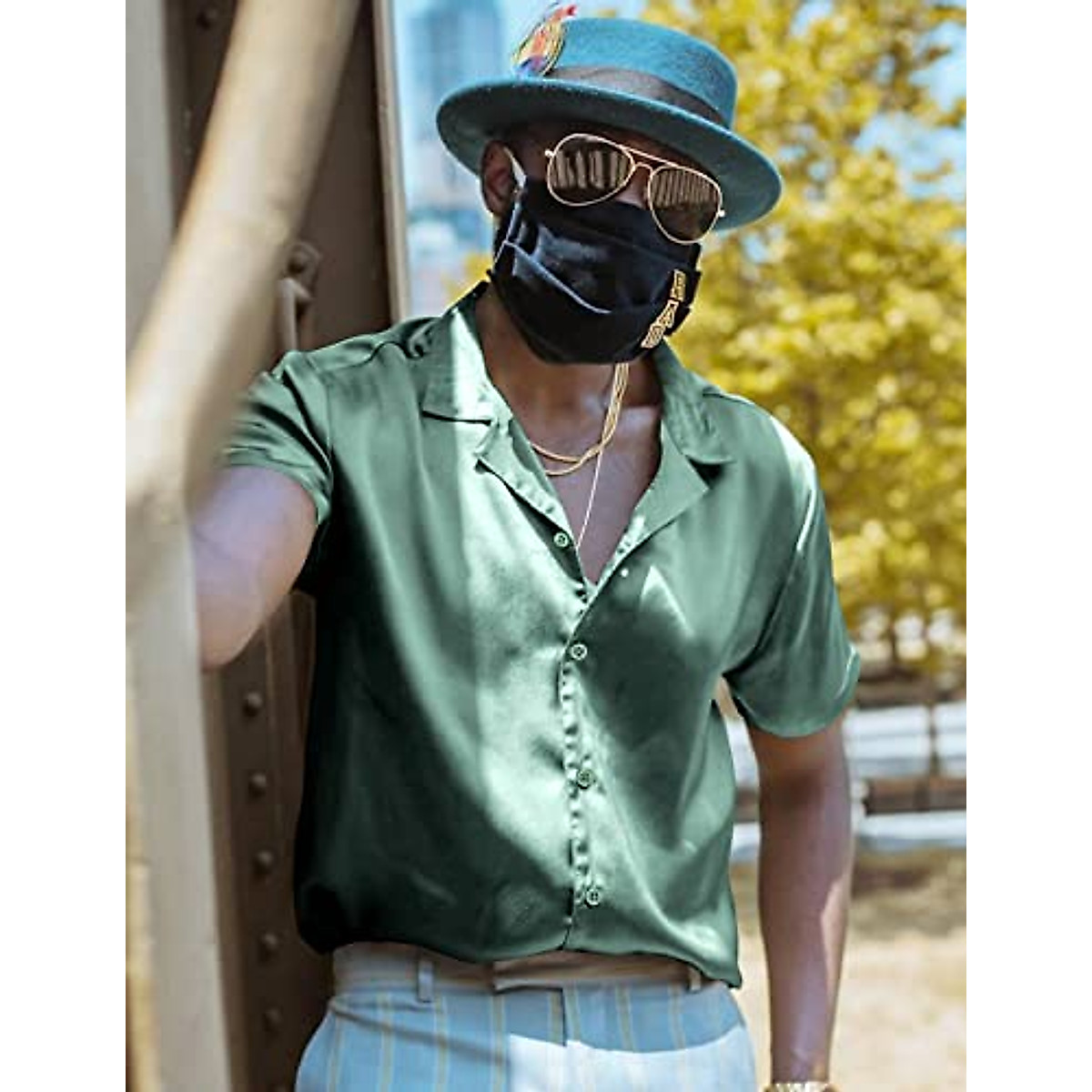 URRU Men's Luxury Shiny Silk Like Satin Dress Shirt Cuban Collar Short Sleeve Casual Slim Fit Muscle Button Up Shirts Light Green L