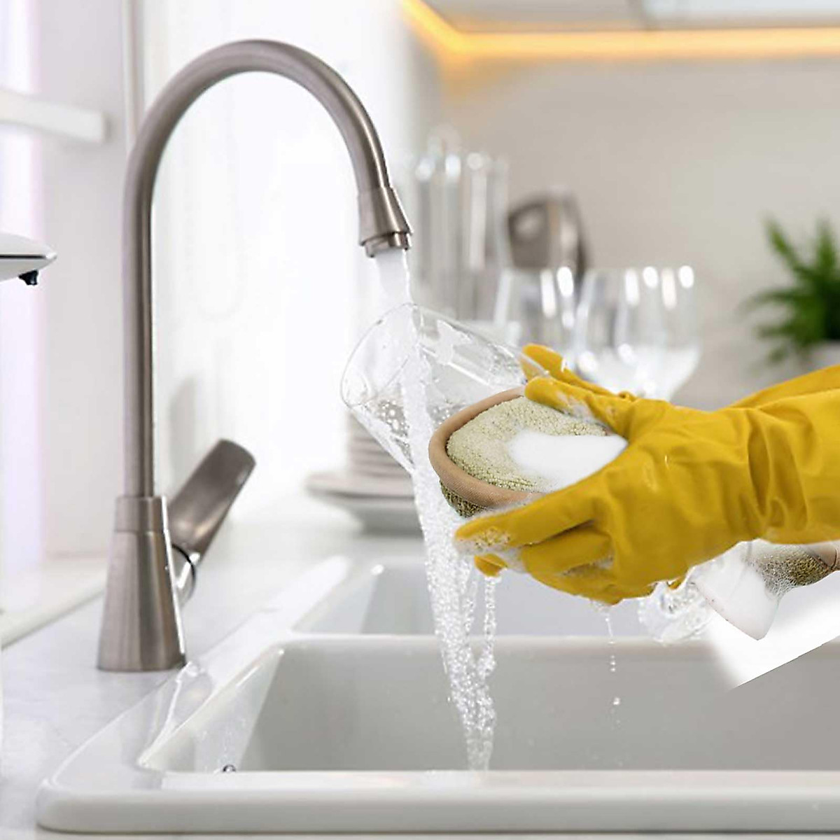 MetaForms Multi-Purpose Scrub Sponges Kitchen - 6 Pack, Non-Scratch Microfiber Sponges for Cleaning, Along with Heavy Duty Scouring Power - Reusable Dish Sponge for Dishes, Pots and Pans（ Large）