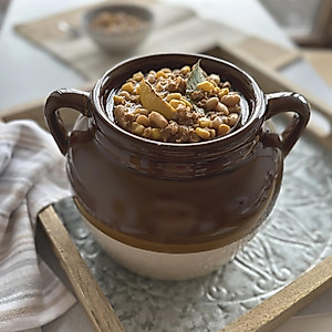 R&M International Traditional Style 4.5-Quart Large Ceramic Bean Pot with Lid, Brown