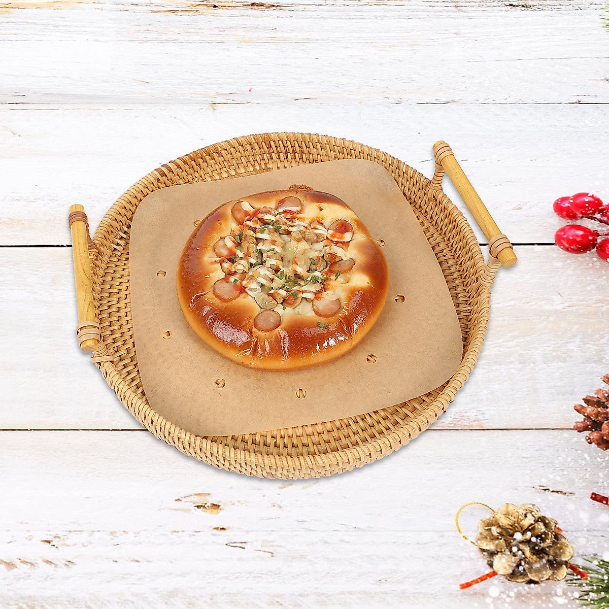 Round Rattan Coffee Table Tray with Handles - Woven Basket Food Decorative Tray ，Handmade Rattan Serving Tray with Handles ，Adorable Natural Bamboo Tray for Ottoman Coffee Table (Large/11 inch)