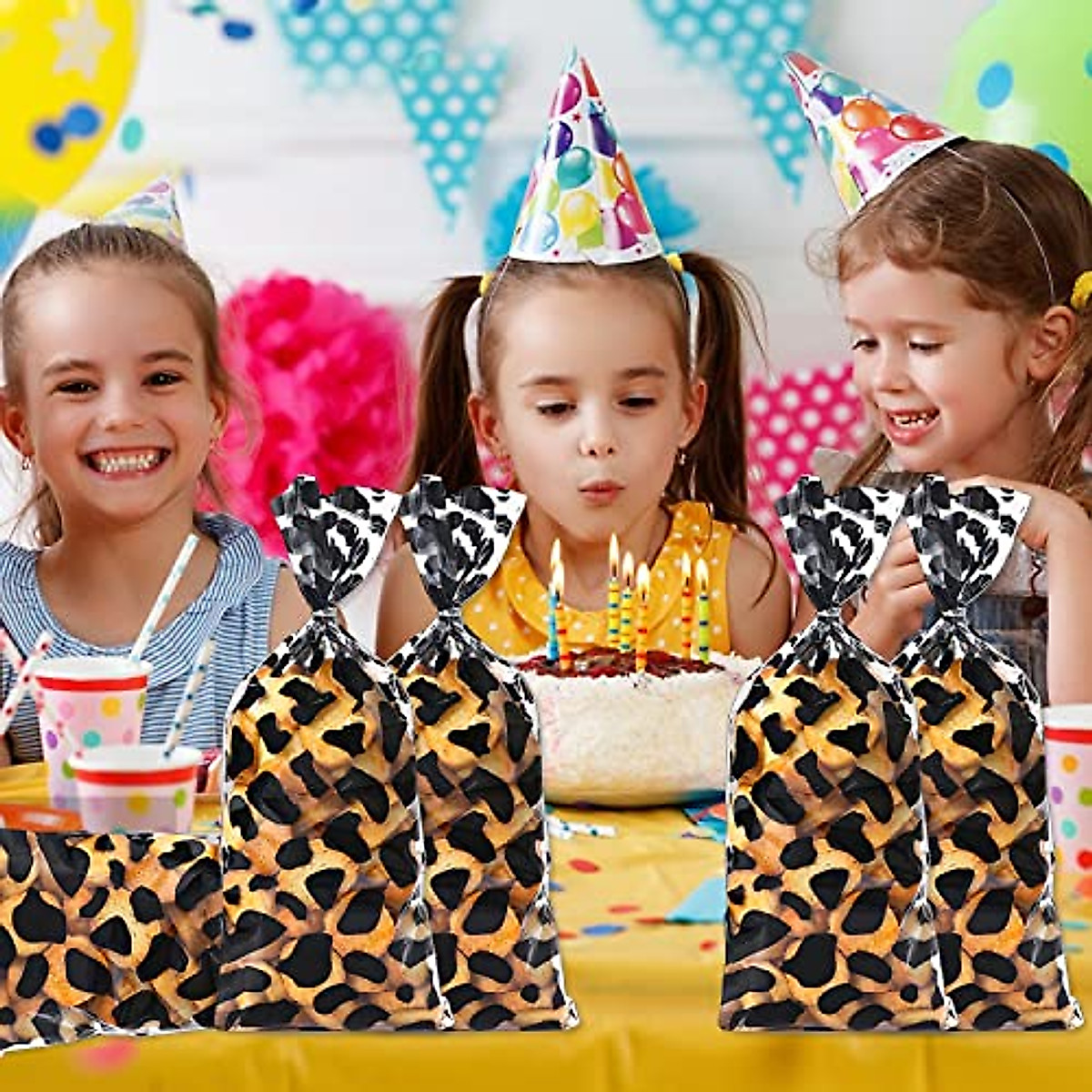 Storage bag Cow Print Goodie Bags Cow Party Favors Treat Bags Cellophane Gift Bags with Twist Ties for Cow Theme Baby Shower Cowgirl Cowboy Birthday Party Supplies 100 Pcs