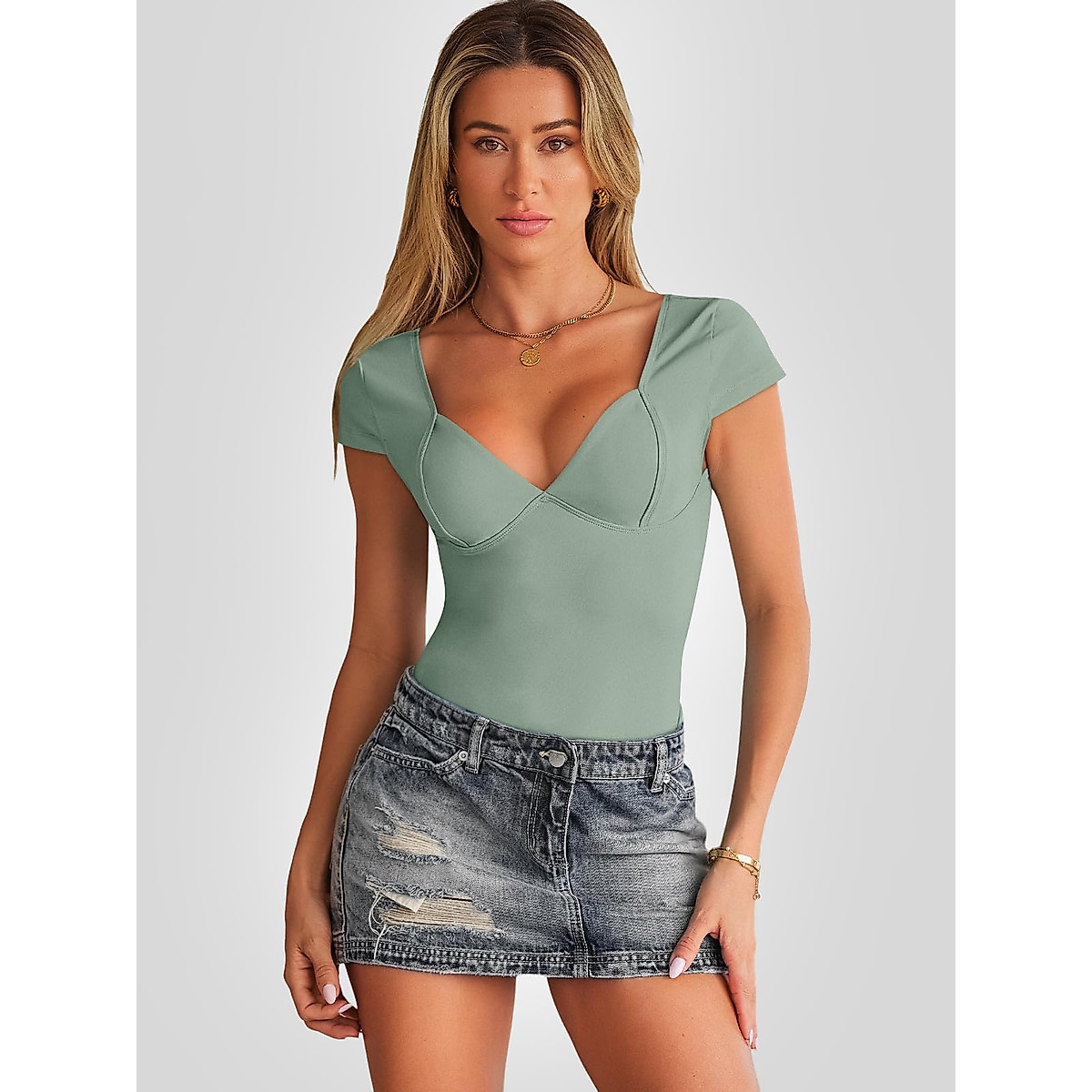 Trendy Queen Womens Summer V-Neck Backless Cute Tops Short Sleeve Sexy Slim Fit T-Shirts Y2K Clothes Corset Cami 2025 Light Green S