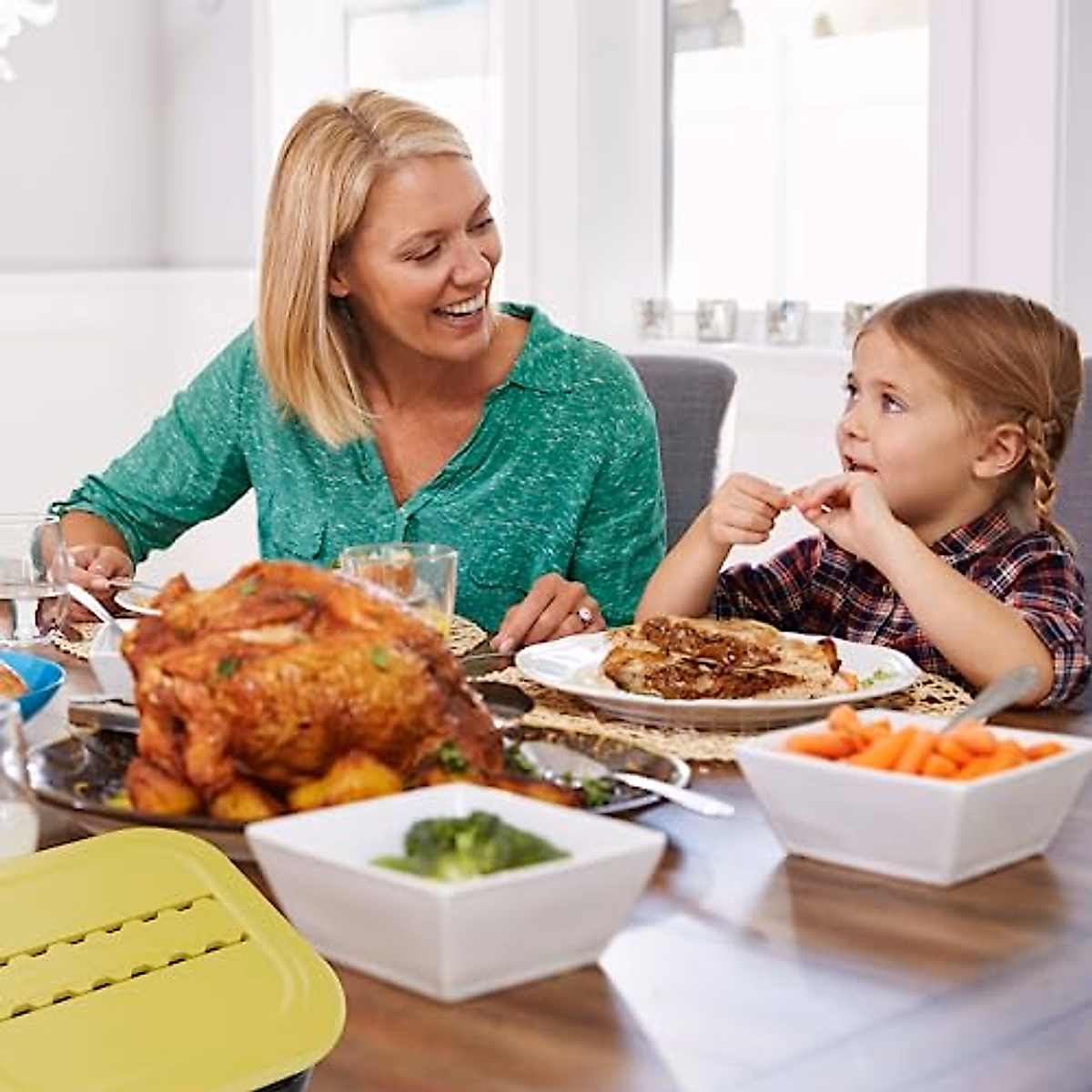 Simland Toasties Maker for Thins, Healthy Toasted Snacks, Sandwich Cutter and Sealer for Lunch, 1 pcs