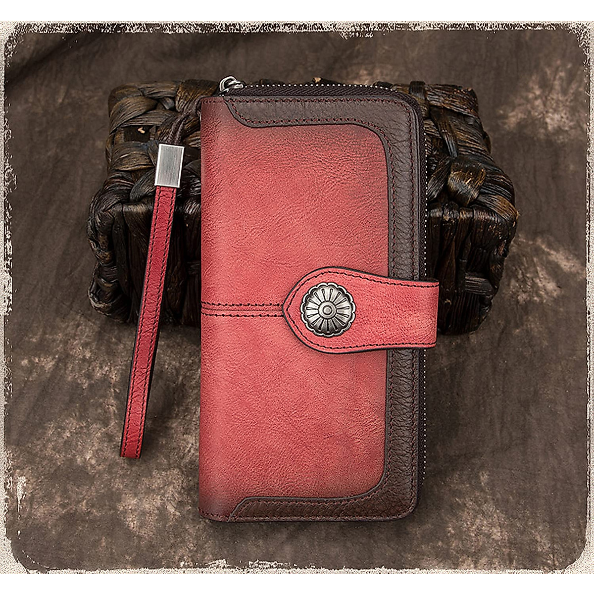 LETEULO Women's Leather Wallet Vintage Clutch Wallets Card Organizer Purse with Clutch Strap (Red)