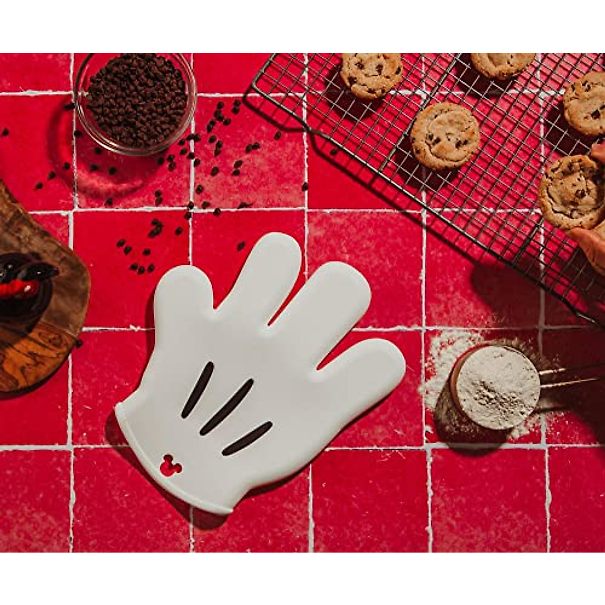Disney Mickey Mouse Hand Silicone Oven Mitt