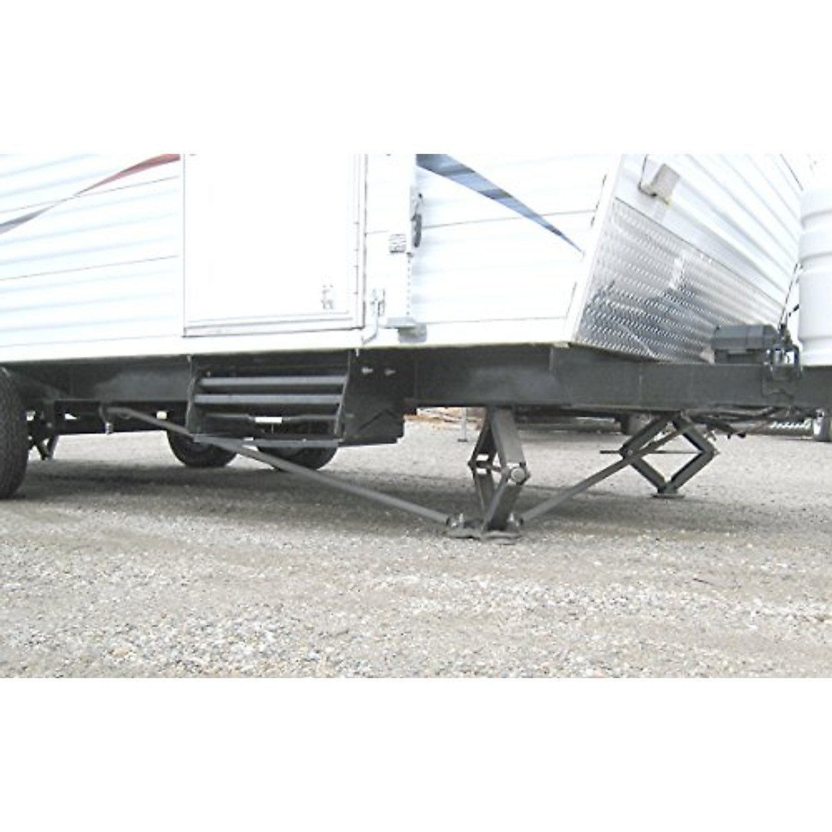 Best Stabilizer System for 5th Wheel, and Travel Trailers Without Auto Leveling - 4 Foot Plates- Item B, Up to 95% Movement reductionl