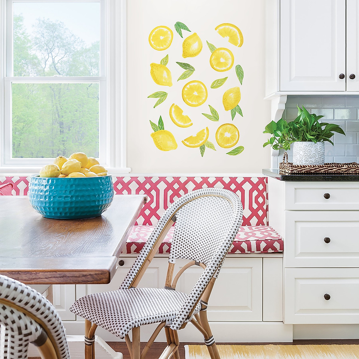 Wall Pops DWPK2940 Main Squeeze Wall Art Kit, Multicolor