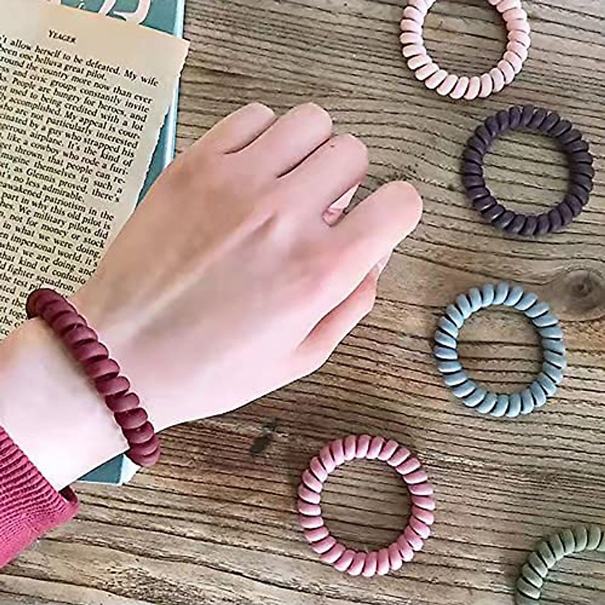 Aolalow 6pcs Wrist coil Wrist Stretchable Wristband Wristlet Keychain Wrist Key Chain Wristlet for Sauna Gym Pool ID Badge Holder Key…