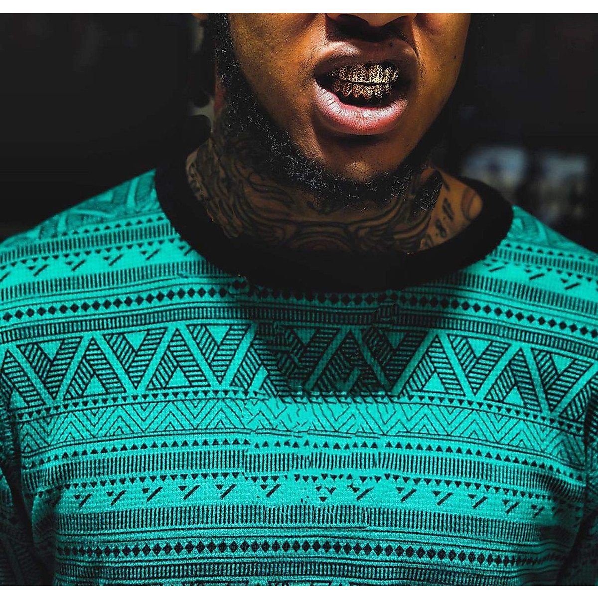 JINAO Gold Grill 14K Gold Plated Iced Out Teeth Grillz Top Bottom Tooth Caps Hip Hop Bling New Gold Shiny Fake Grills for Men Women (Gold)