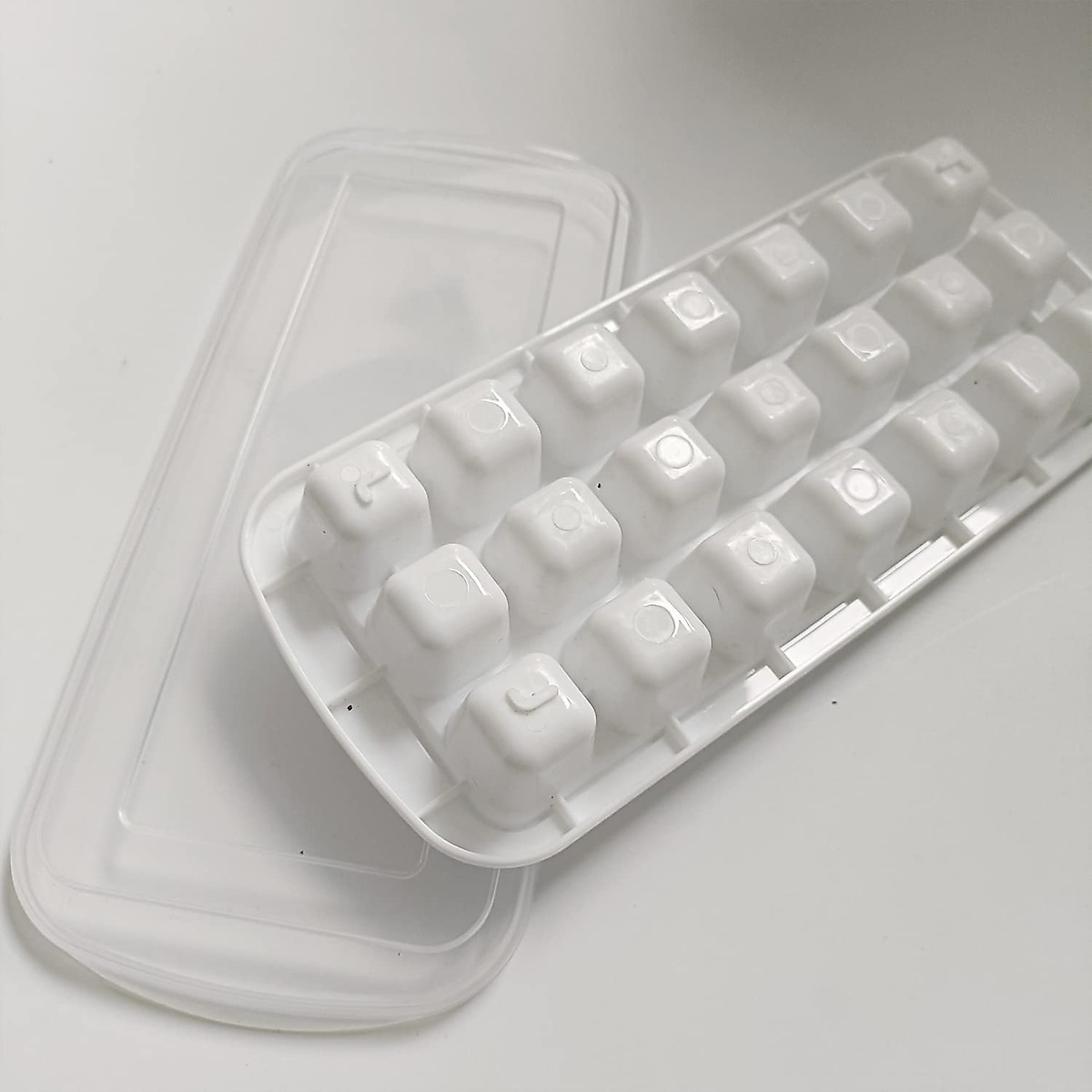 CulRun- Ice cube molds for refrigerators, Easy-Release Silicone & Flexible 21-Ice Cube Trays with Spill-Resistant Removable Lid
