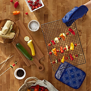 Tommy Bahama Island Tile Oven Pot Holder 2-Pack Set, Navy Blue, 7"x10"