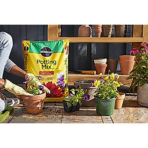 Miracle-Gro Potting Mix, 16 qt., 2-Pack