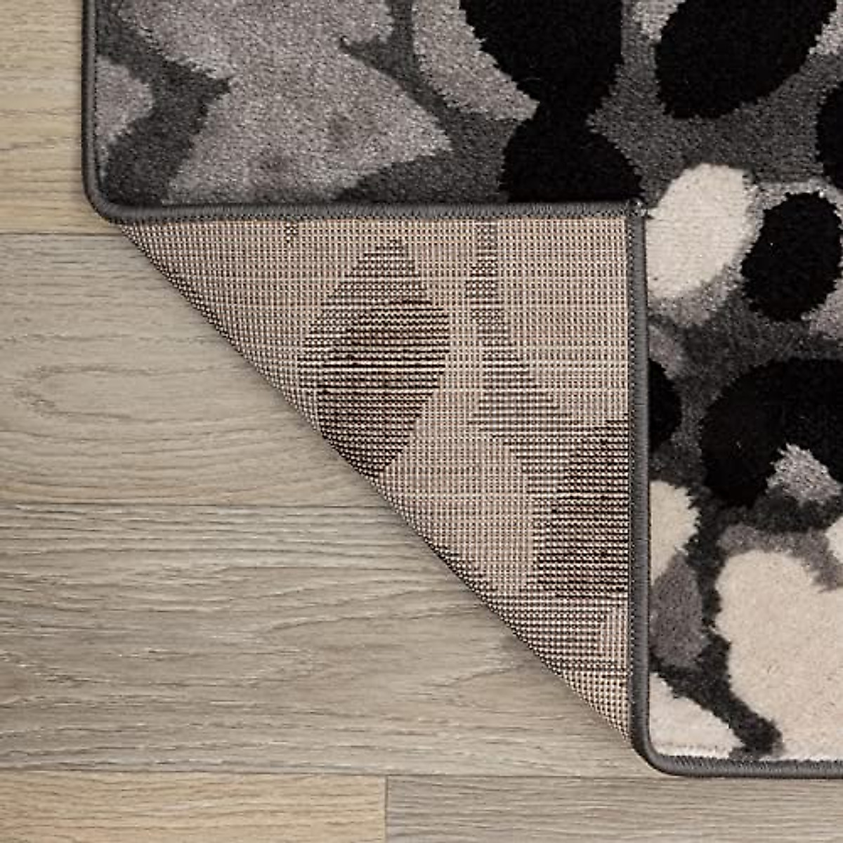 Rugshop Modern Flowers Area Rug 5' 3" x 7' 3" Blue