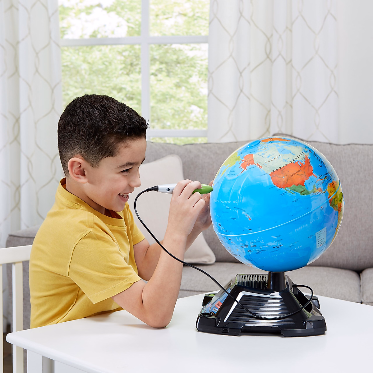 LeapFrog Magic Adventures Globe (Frustration Free Packaging), Multicolor