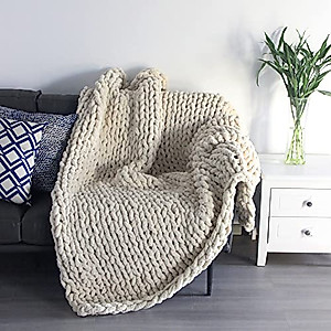 Chunky Knit Throw Blanket Soft Luxury Chenille Yarn Blanket for Farmhouse Boho Decor,Handmade Tight Braided Thick Cable Knit Throw for Bed,Couch,Beige,50x60.