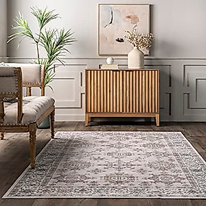 nuLOOM Finley Machine Washable Vintage Distressed Accent Rug, 3' x 5', Ivory
