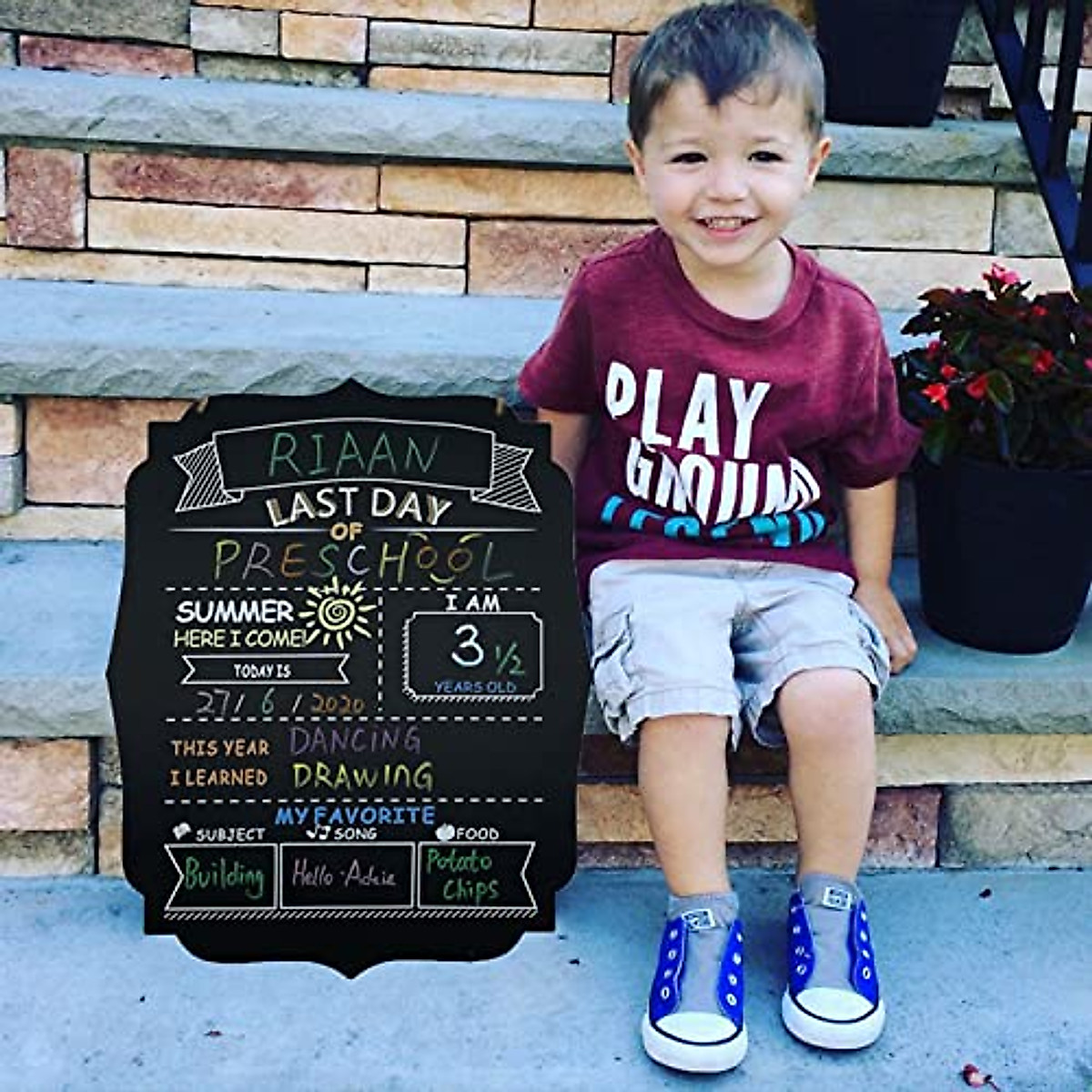 First Day of School Board, Wooden Double-Sided, First and Last Day of School Hanging Chalkboard Sign, 1st Day of Kindergarten Preschool Chalkboard Photo Prop, Back to School Gifts for Kids Boys