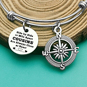 Cousins Gifts Cousin Expandable Bracelet Cousin Jewelry for Women Cousins Bracelet Gifts Cousin Bangle Birthday Gift for Cousin Friend Female Appreciation Gift for Cousin Sister Christmas Wedding Gift