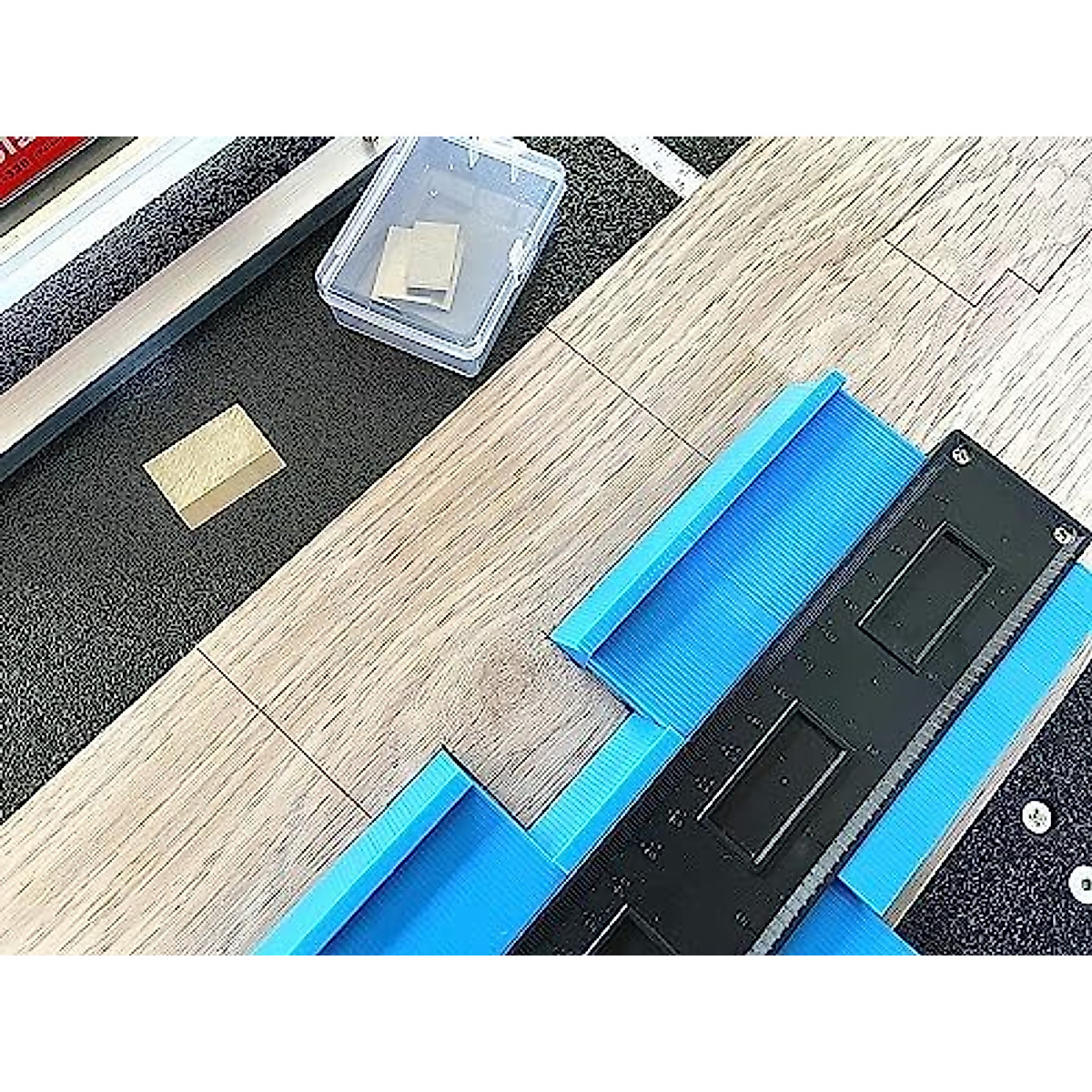 MantisTol LVP-230 8.9" (227mm) Vinyl Plank Cutter with 10 inch Contour Gauge and 3 pcs slotting blades. Best Buy !