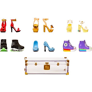 Rainbow High Deluxe Fashion Closet for 400+ Looks. Portable Clear Acrylic Playset Features 31+ Designer Doll Clothing & Accessories, Gift for Kids & Collectors, Toys for Kids Ages 6 7 8+ to 12 Years