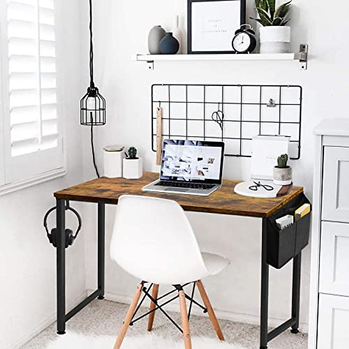Lufeiya Small Computer Desk Study Table for Small Spaces Home Office 31 Inch Rustic Student Laptop PC Writing Desks with Storage Bag Headphone Hook,Brown