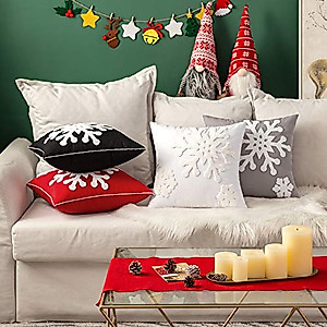 MIULEE Pack of 2 Christmas Decorative Snowflake Throw Pillow Covers Canvas Embroidery Cushion Cases Holiday Decor Soft Pillowcases for Winter Couch Sofa Bedroom Car（Black, 18x18in）