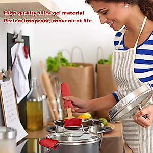 EVAHOM Silicone Hot Handle Holder, Heat Resistant Potholder Cookware Handle Cast Iron Skillets Handles Grip Covers for Cast Iron Skillet (Red)