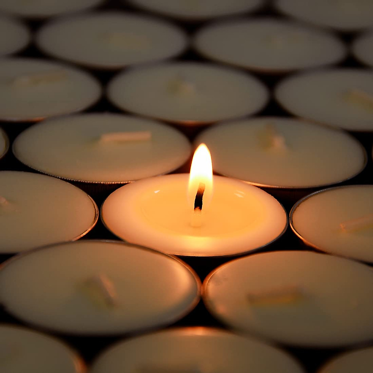 DEYBBY Natural Soy Wax Tealight Candles Bulk,100 Pack UnScented Tea Candle Set - 4 Hours Burning for Each