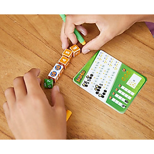 Mattel Games Skip-Bo Roll & Write Family Dice Game with Dry Erase Boards and Markers for 7 Years Old and Up, Multicolor