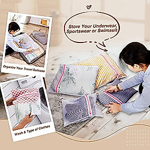 GREENSTELL Laundry Hamper with Lid, 125L Large 3 Sections Clothes Hamper with 2 Removable Liner Bags & 5 Mesh Laundry Bags, Handwoven Synthetic Rattan Divided Laundry Basket Brown