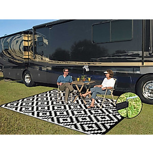 HOYJA Outdoor Plastic Straw Rug for Patio RV Camping 5 x 8ft Waterproof Black White Outdoor Area Rugs,Reversible Portable Large Floor Mat and Carpet for Oustide Deck Picnic Beach Trailer