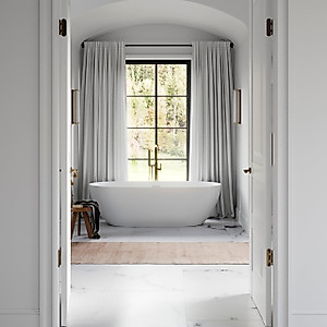 ZLINE Autograph Edition Emerald Bay Bath Tub Filler in Polished Gold (EMBY-BTF-PG)