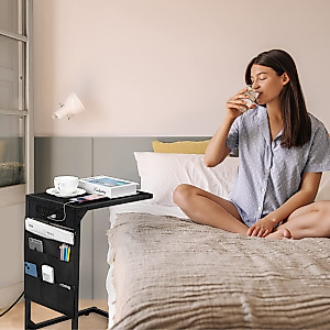 Set of 2 C Shaped End Table with Charging Station, Snack Side Table, C Tables for Couch, Couch Tables That Slide Under, for Living Room, Bedroom, Black