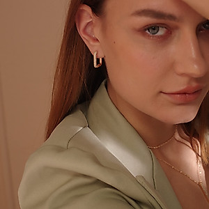 MEVECCO Gold U Shape Huggie Hoop Earrings 18K Gold Plated Dainty Cubic Zirconia Oval Huggie Earring for Women Cute minimalist Fashion Hoops Sleeper Earrings Jewelry