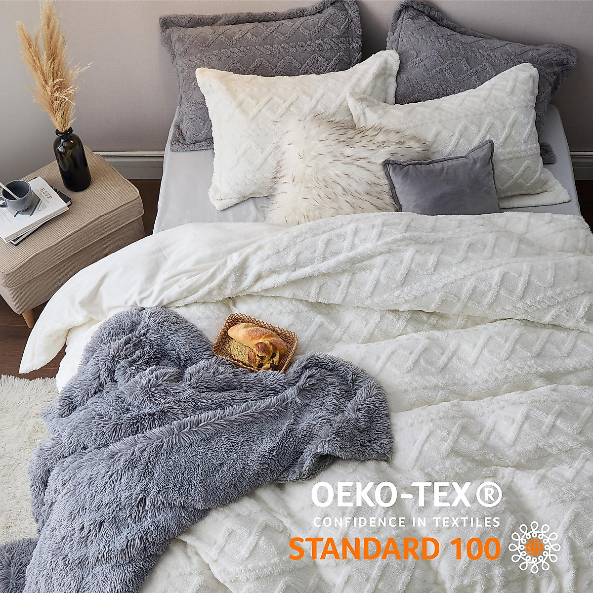 Bedsure Fluffy Comforter Cover Set - Faux Fur Duvet Cover King Size, White Plush Quilt Cover, 3 Pieces,1 Duvet Cover (104"x90") with Zipper Closure and 2 Pillow Shams, Comforter Not Included