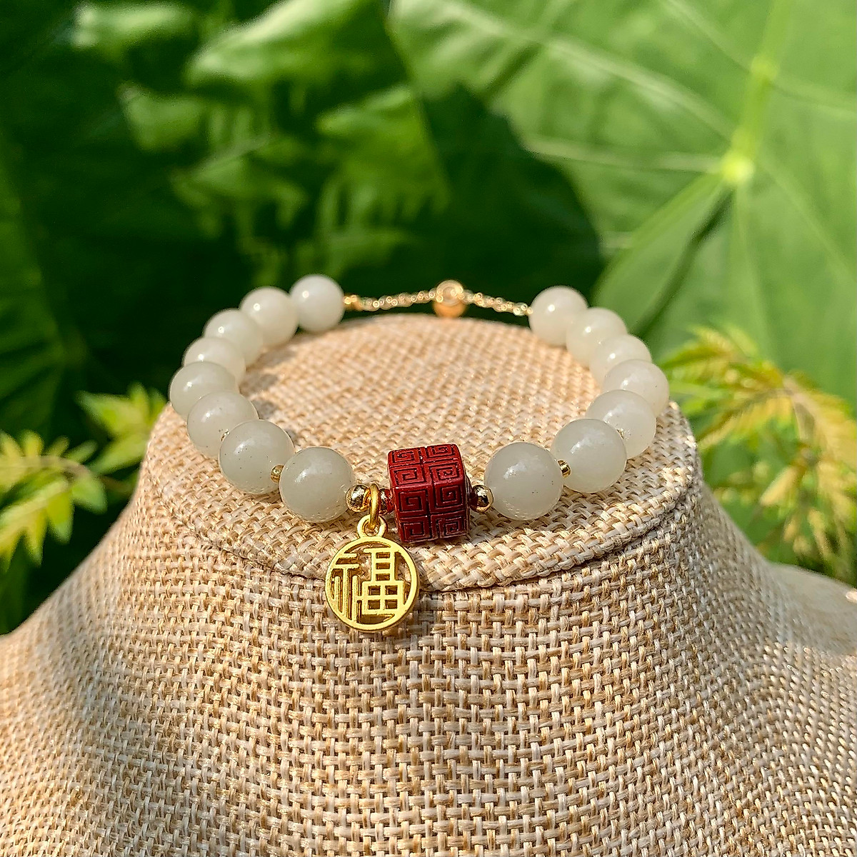 PSEEHEE Handmade Genuine Jade Lucky Fu Charm Bracelet, Feng-shui Stone Chakra Healing Gemstone Crystal Beads Adjustable Bangle Cuff Jewelry Gift for Men Women