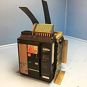 Square D NT16L 1600A Masterpact EO Circuit Breaker 12-804131-00 2 Shunt 1600 Amp