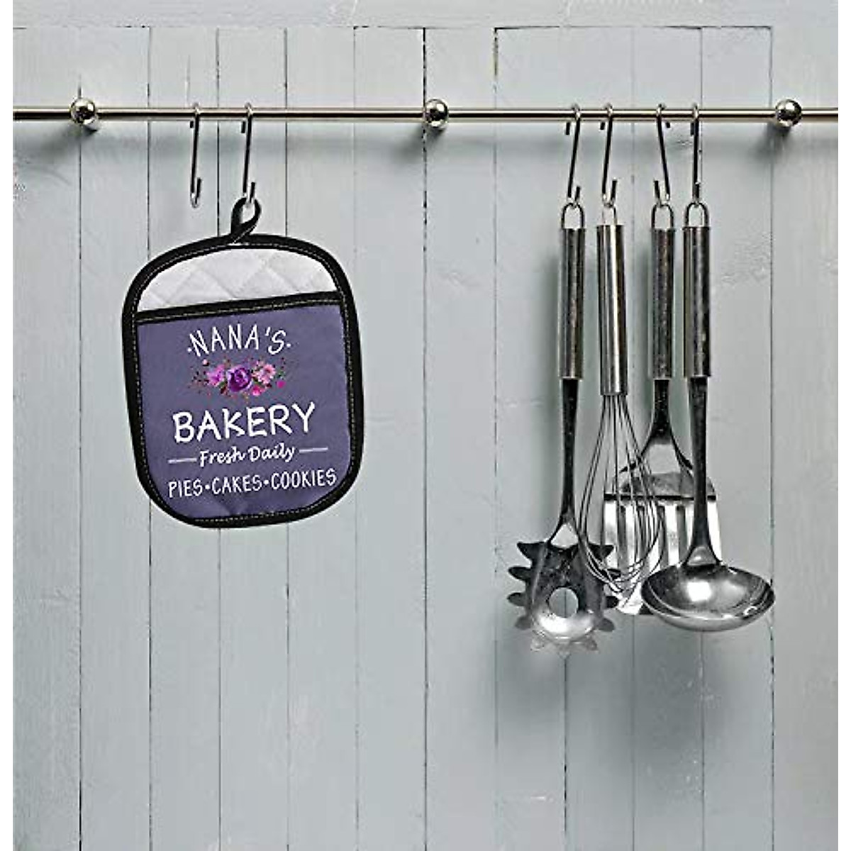 Nana Gift Nana’s Bakery Fresh Daily Pies Cakes Cookies Nana Oven Pads Pot Holder with Pocket (Nana's Bakery)