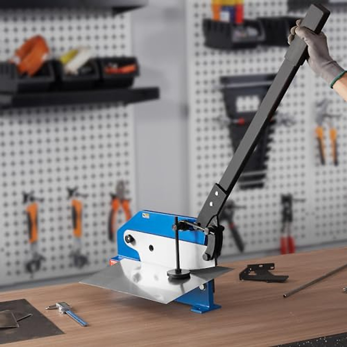 VEVOR Hand Plate Shear 8", Manual Metal Cutter Cutting Thickness1/4 Inch Thick Max, Metal Steel Frame Snip Machine Benchtop 7/16 Inch Rod, for Shear Carbon Steel Plates and Bars , Blue