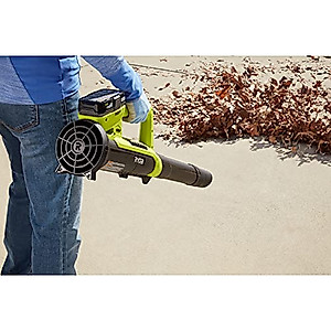 RYOBI 18V ONE+ 3-Tool Combo Kit String Trimmer. Hedge Trimmer Blower