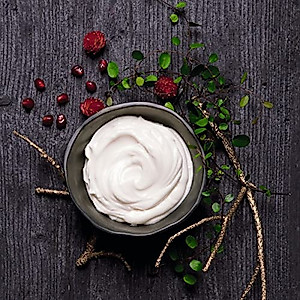 STENDERS Detox Salt Body Scrub & Deep Moisturizing Gold Body Cream For Women. Perfect body care set. Effectively Cleanses, Nourishes and Moisturizes the Skin.