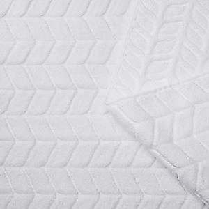 Alusa Home Ultra Soft & Plush 700 GSM Luxury Bath Towels | 100% Zero-Twist, Long-Staple Cotton | Remarkably Absorbent & Extra Large | 6 Piece Towel Set (Eucalyptus Green)